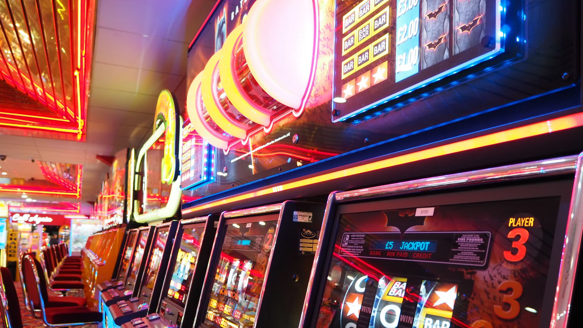How Many Paylines Should You Play In Slots: A Guide For Novices - Radar ...