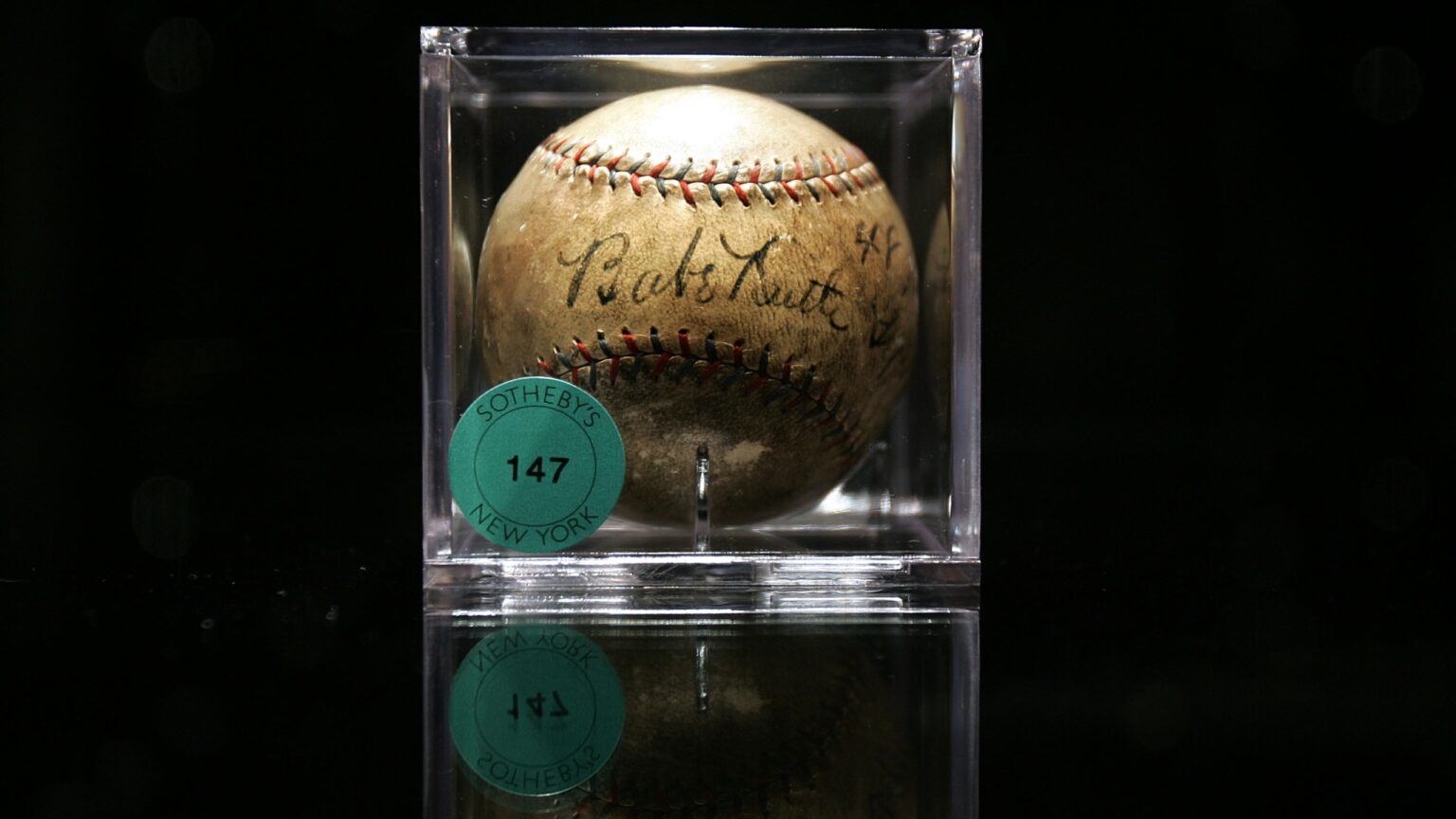 How Do You Tell If A Signed Sports Memorabilia Is Real Or Fake? 5 ...